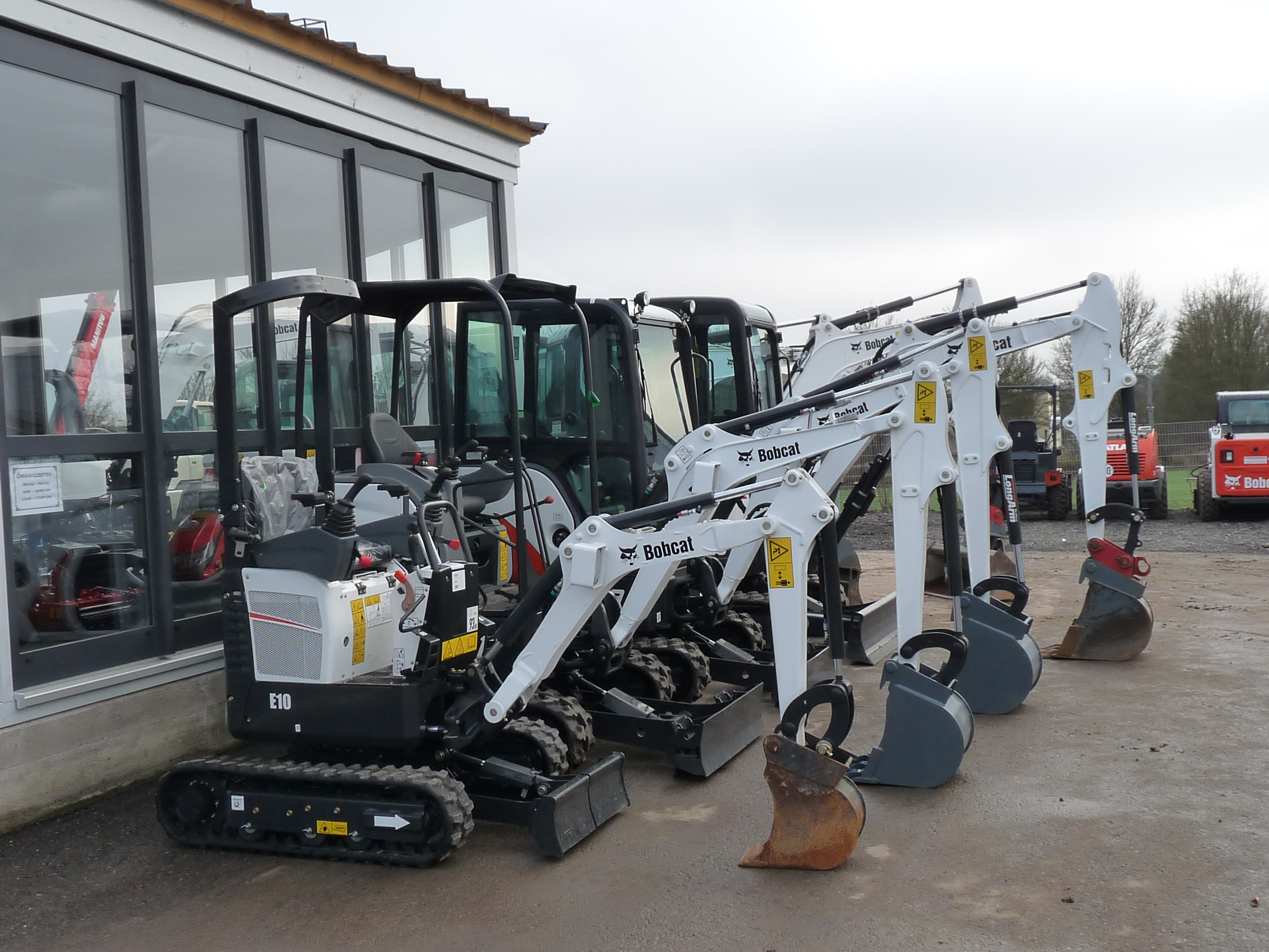 HT Baumaschinen GmbH - Mietpark